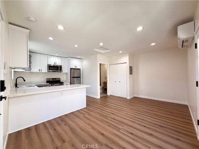 3546 Corinth Ave, Los Angeles, CA 90066 | MLS #OC26058 | Compass