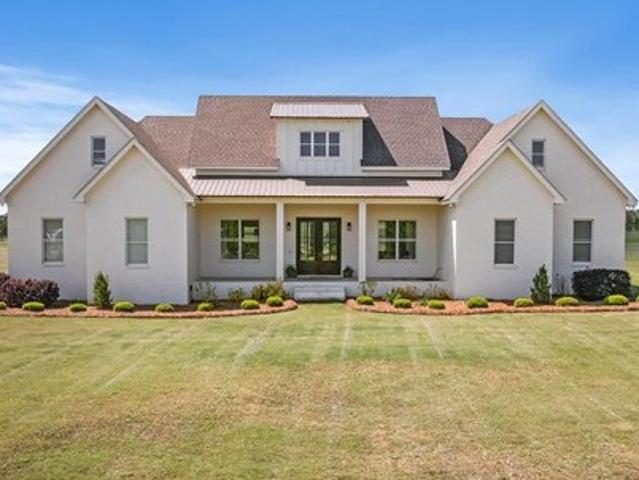 3546 County Road 13, Headland, AL 36345