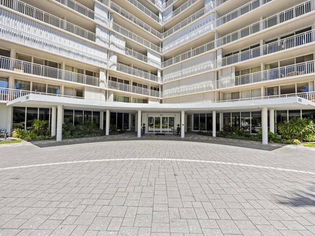3546 S Ocean Blvd Apt 504, South Palm Beach, FL 33480