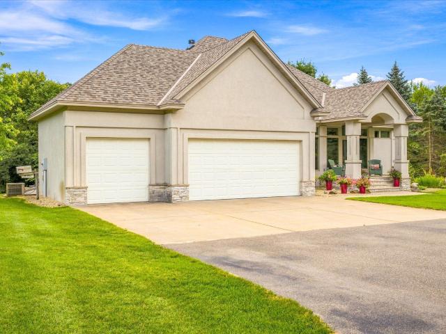 35475 Palisade Drive NE