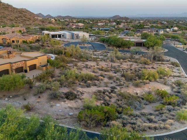 3547 n crystal peak circle # 4