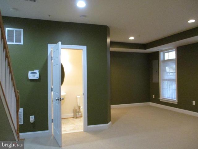 3547 Goddard Way