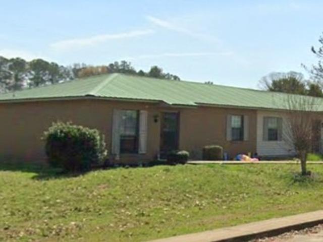 3548 Cedar Haven Court, 2 beds, 1 full bath