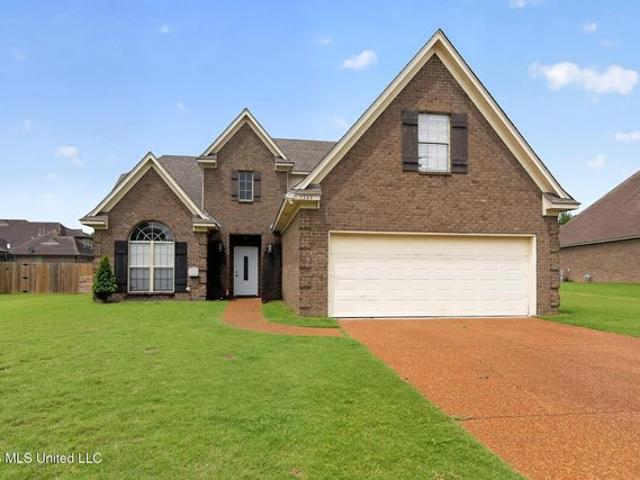 3549 Carolyn Xing, Southaven, MS 38672