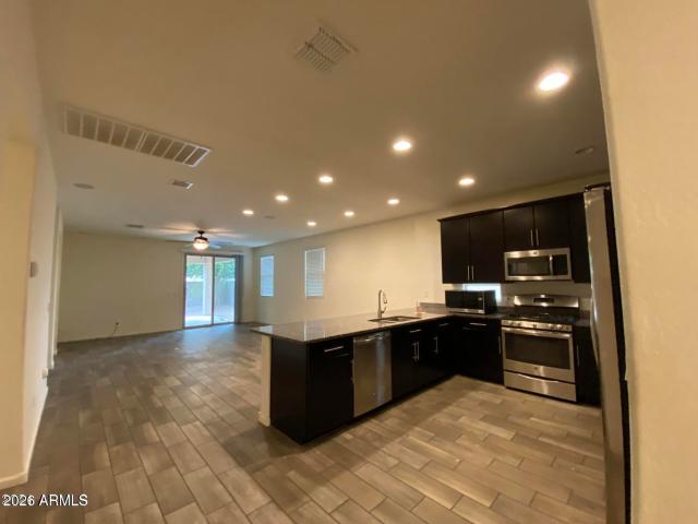 3549 e apricot lane