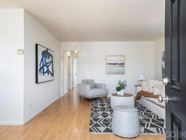 3549 Redwood Street