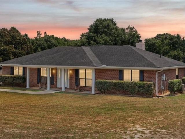 3549 Sandy Oaks Dr, Saraland, AL 36571