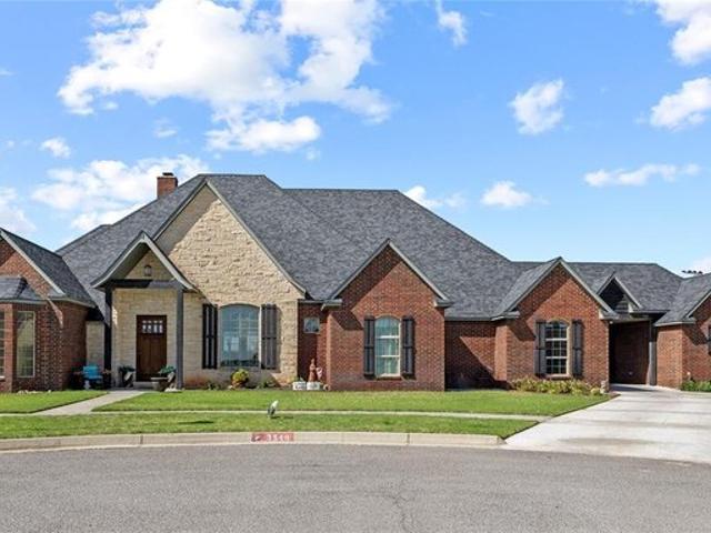 3540 Callaway Dr, Weatherford, OK 73096