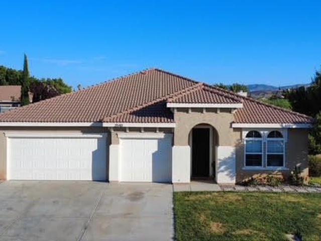 3540 Tamarisk Dr, Palmdale, CA 93551