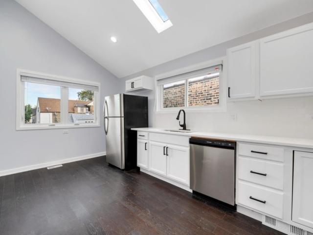 3541 N Damen Ave, Chicago, IL 60618 | MLS #12623 | Compass