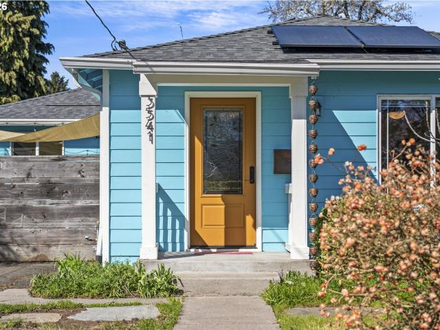 3541 N Halleck St, Portland, OR 97217 | Compass