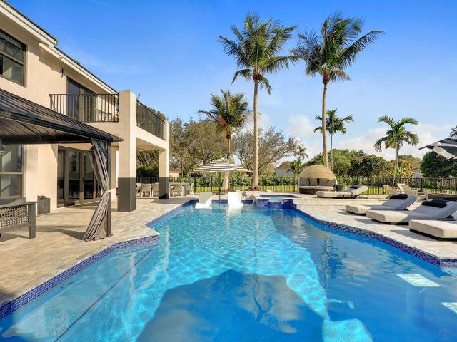 3541 Carlton Ln, Davie, FL 33330 | MLS #B26001