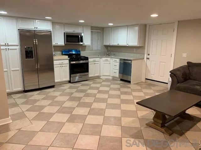 3541 ray st. 1/2
