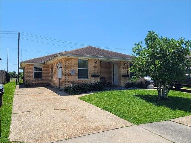 3541 3 Kings Dr, Chalmette, LA 70043