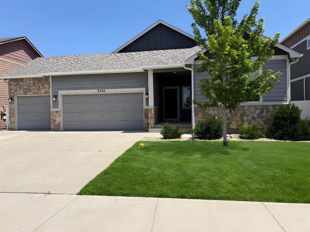 3542 Lissa Dr, 5 beds, 3 full baths