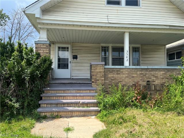 3542 W 119th Street