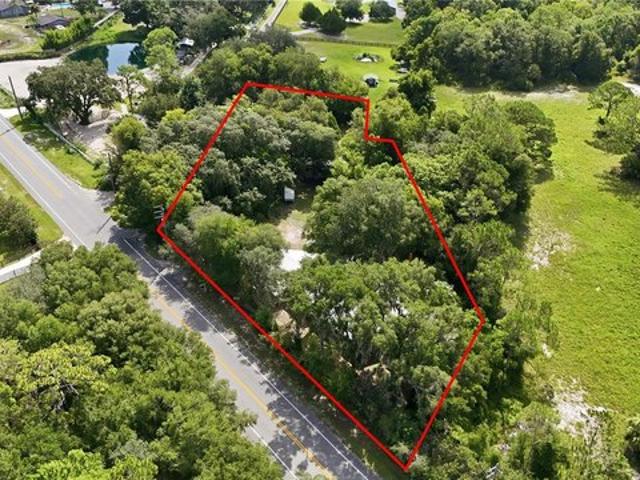 3543 N County Road 426, Geneva, FL 32732