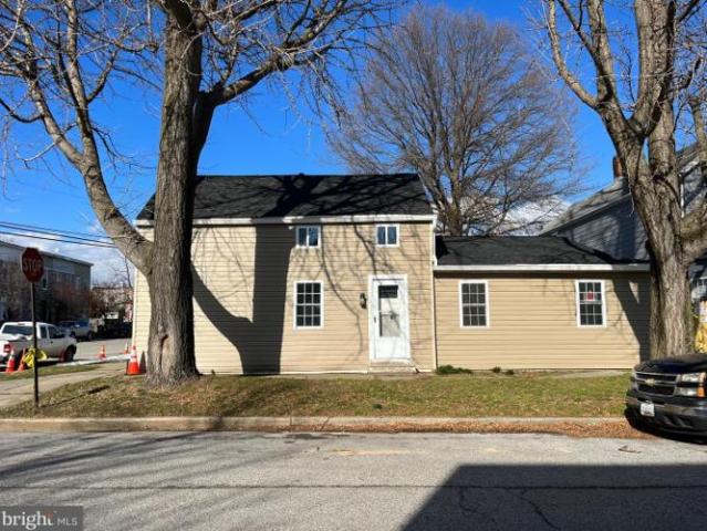 3543 6th St, Baltimore, MD 21225