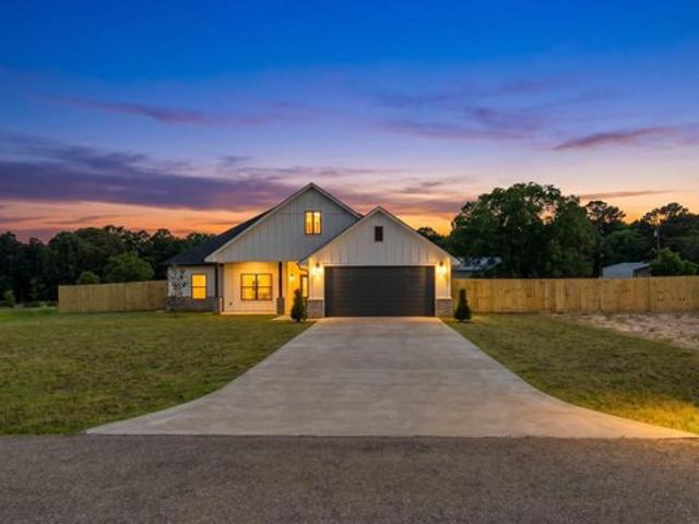 354 County Road 2204D, Tatum, TX 75691