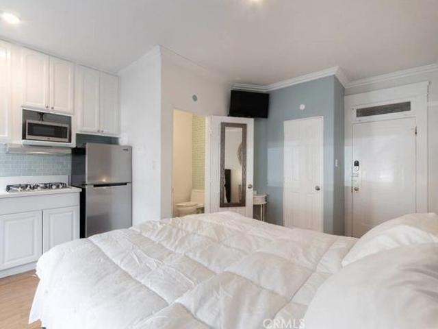 354 Chestnut Ave #12, Long Beach, CA 90802