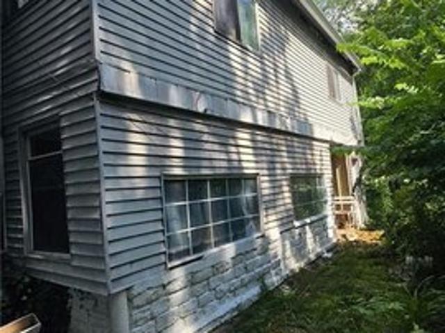 354 Cliff Mine Rd, Coraopolis, PA 15108