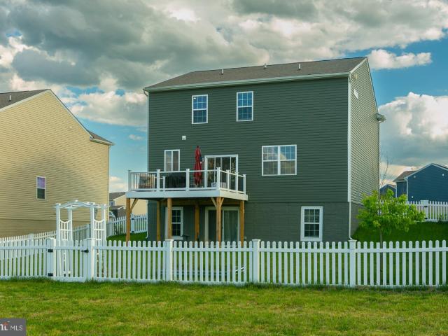 354 Gumspring Dr, Charles Town, WV 25414 | MLS #WVJF2023