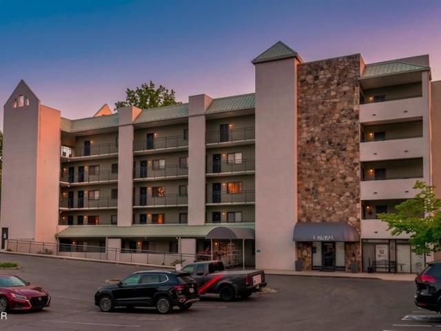 354 E Holly Ridge Rd Unit 401, Gatlinburg, TN 37738