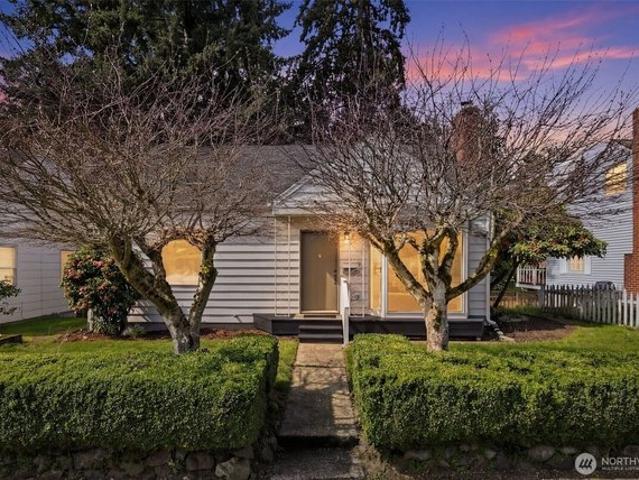 354 Farallone Ave, Fircrest, WA 98466