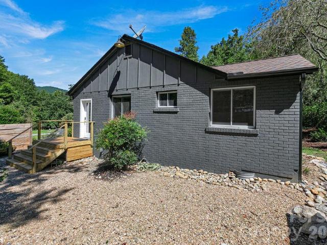 354 King Road