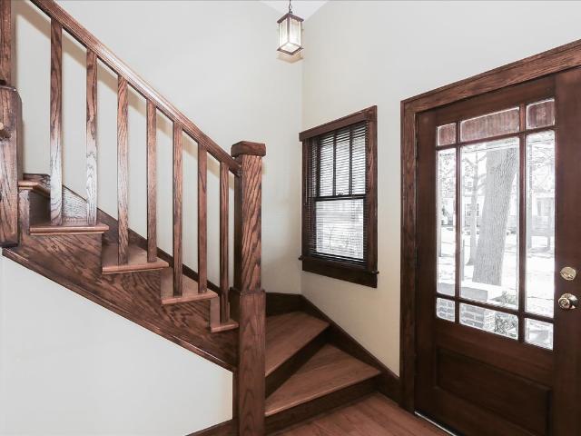 354 Hawthorne Boulevard
