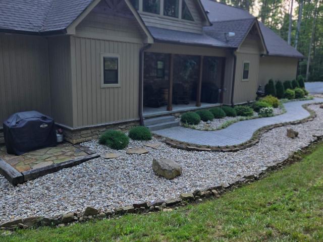 354 Mountain Farms Road