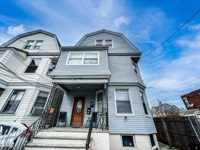 354 N 7th St, Newark, NJ 07107