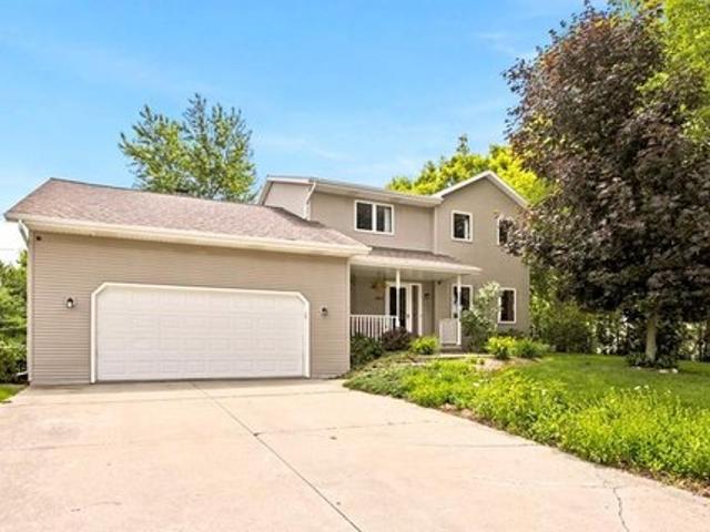 354 N 17th Dr, Sturgeon Bay, WI 54235