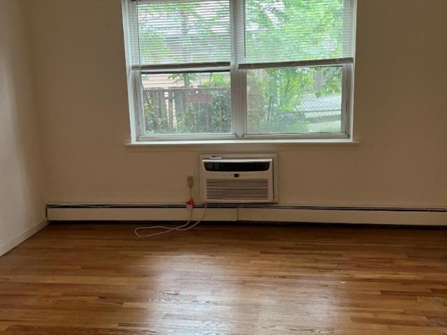 354 S Orange Ave # 2C