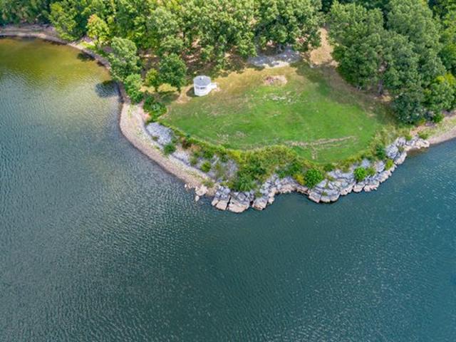 354 Ralph Beatty Rd, Eddyville, KY 42038