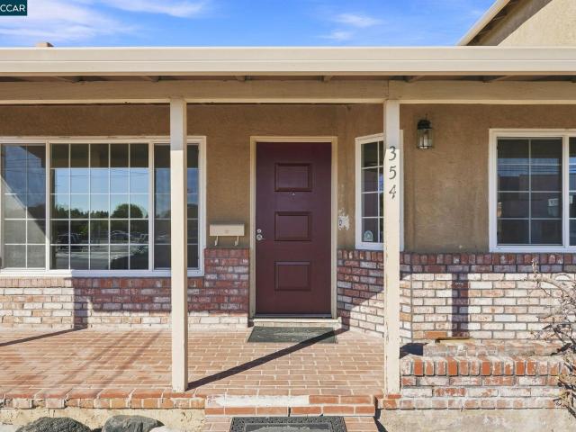 354 Yosemite Dr