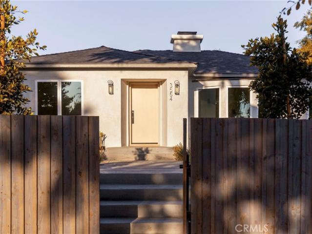 3554 S Sycamore Ave, Los Angeles, CA 90016 | MLS #SR26077 | Compass