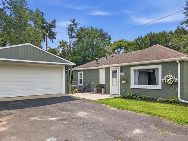 35553 Booth Ave, Westland, MI 48186