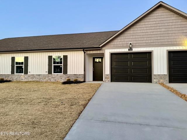 3555 Maggie Lynn Way 19