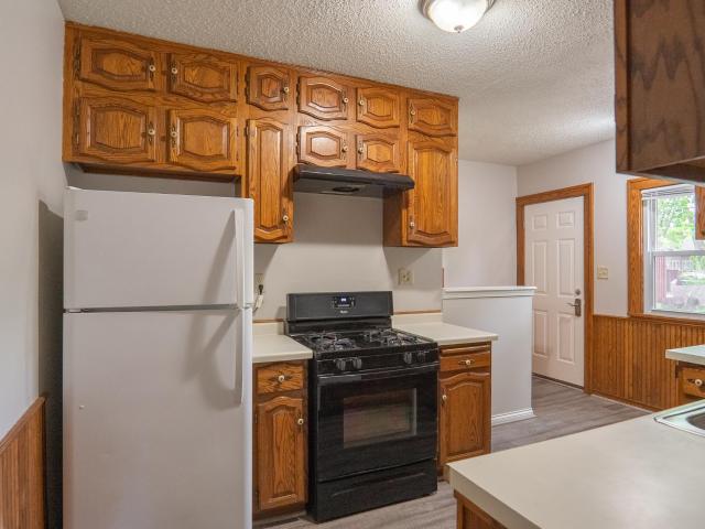 3555 N Queen Ave, Minneapolis, MN 55412 | MLS #7015 | Compass