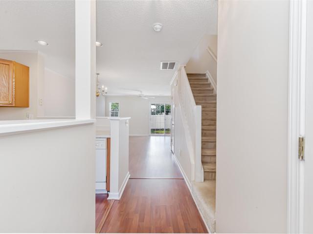 3555 Crepe Myrtle Ct