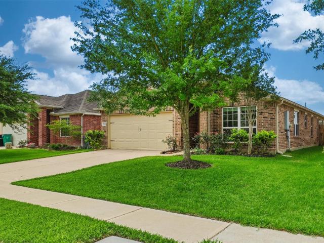 3555 Fern Footpath Lane