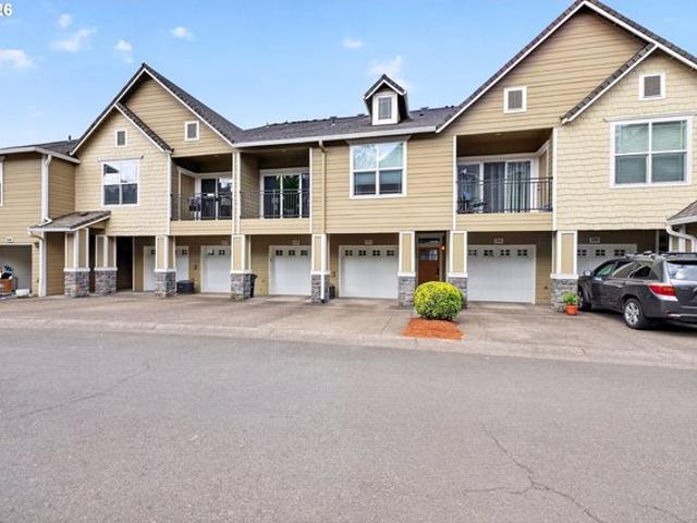 3555 Summerlinn Dr, West Linn, OR 97068