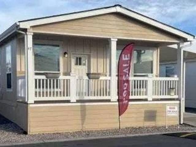 3555 S Pacific Hwy Spc 47, Medford, OR 97501