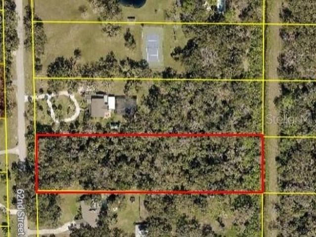 3555 62nd St E, Bradenton, FL 34208