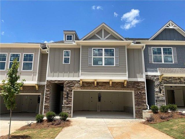 3556 Birdstone Dr, Decatur, GA 30032