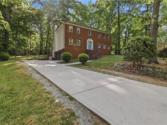 3556 Hadley Pl, Snellville, GA 30039 | MLS #7758 | Compass