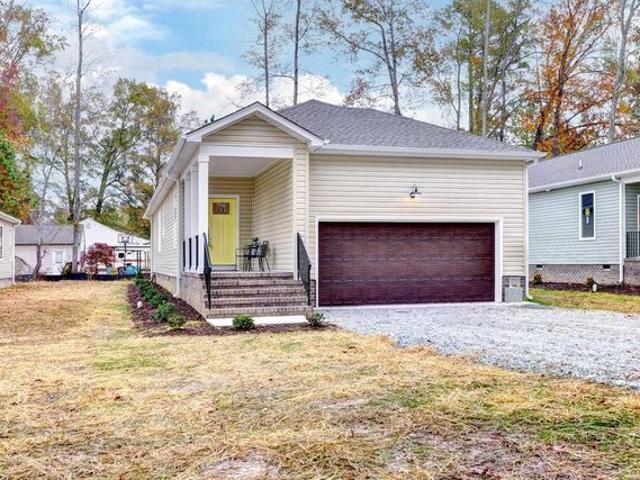 3557 O D I St, West Point, VA 23181
