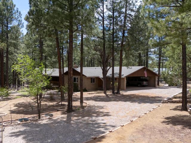 3557 Oakview Lane