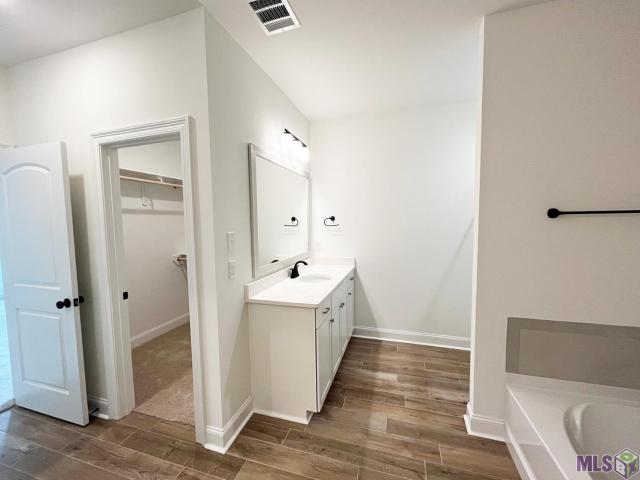 3557 Atwater Villas Ave, Baton Rouge, LA 70810 | MLS #BR2026001